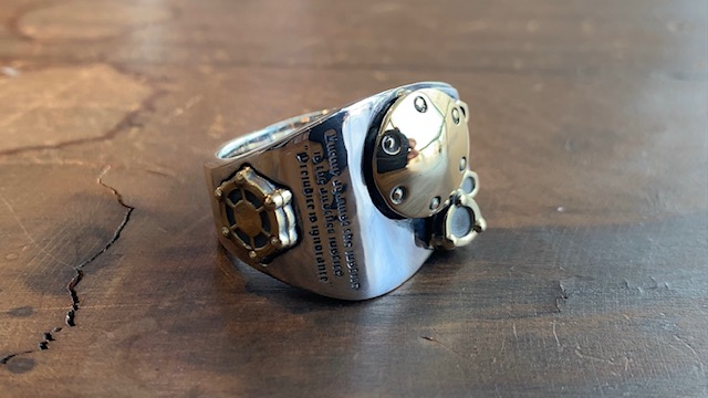 K18パーツがついたシルバーリング(FC-294K-SV) – シルバーアクセサリー / Dr MONROE【ドクターモンロー】公式サイト