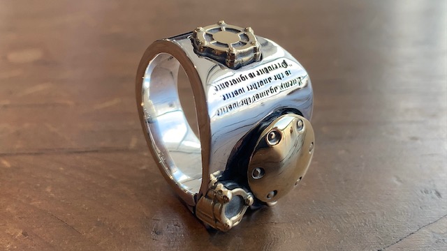 K18パーツがついたシルバーリング(FC-294K-SV) – シルバーアクセサリー / Dr MONROE【ドクターモンロー】公式サイト